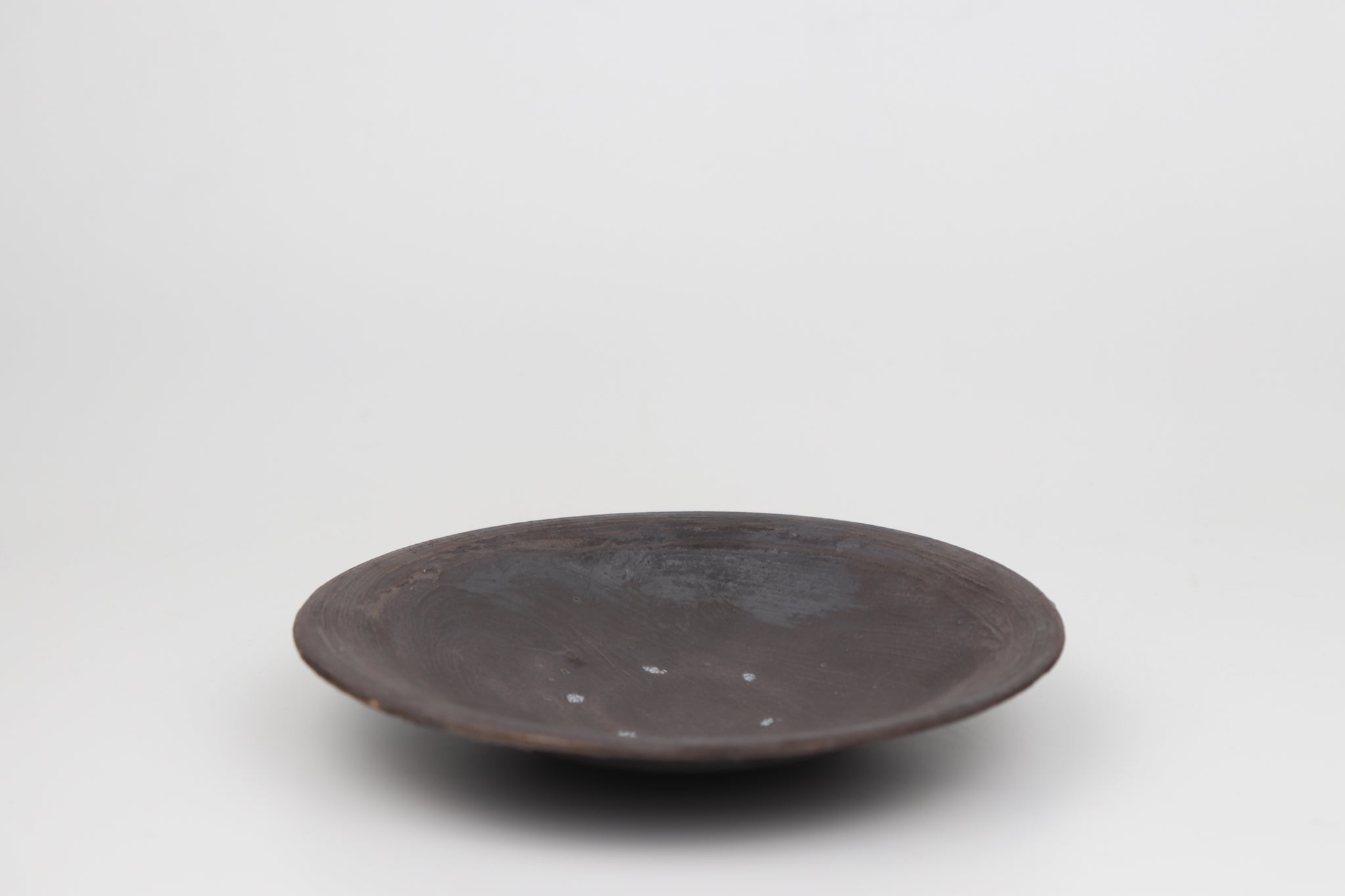 【Japanese Ceramic Artist】Black Hakeme Plate (Atsushi Shimomura) - YUGEN